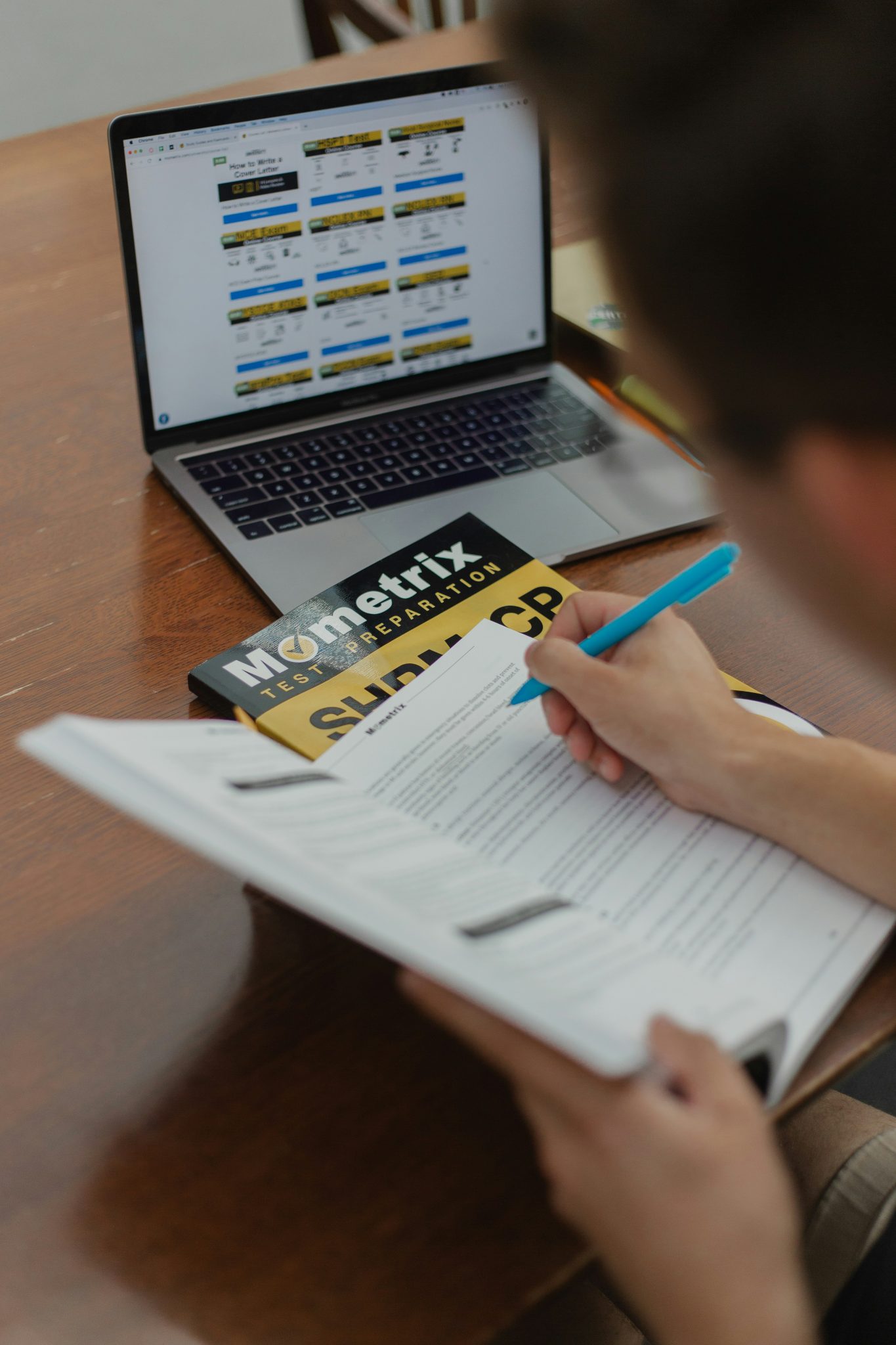 Aptitude Test vs IQ Test